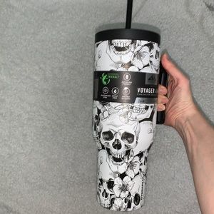Hydrapeak | Kitchen | Limited Edition Hydrapeak Skull 4 Oz Tumbler With ...